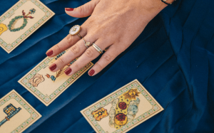 Cartomante – O que faz? Como escolher?